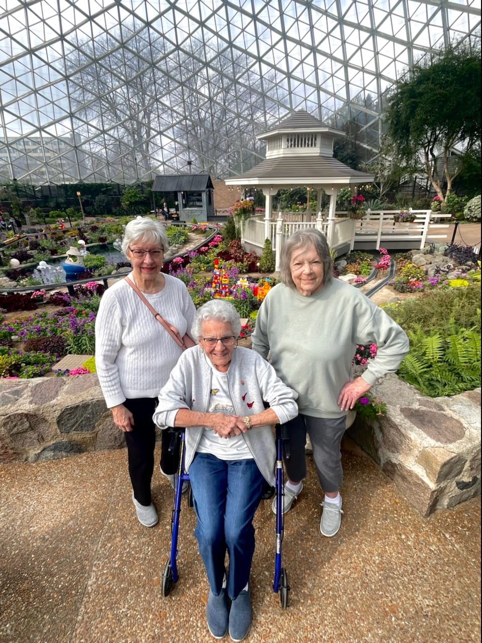 Memory Care Community WI | Dementia & Alzheimer’s Care Menomonee Falls