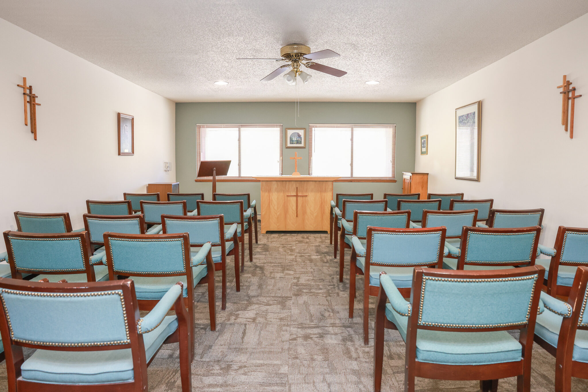 Waukesha 55+ Senior Apartments | Lake Country Retirement Community